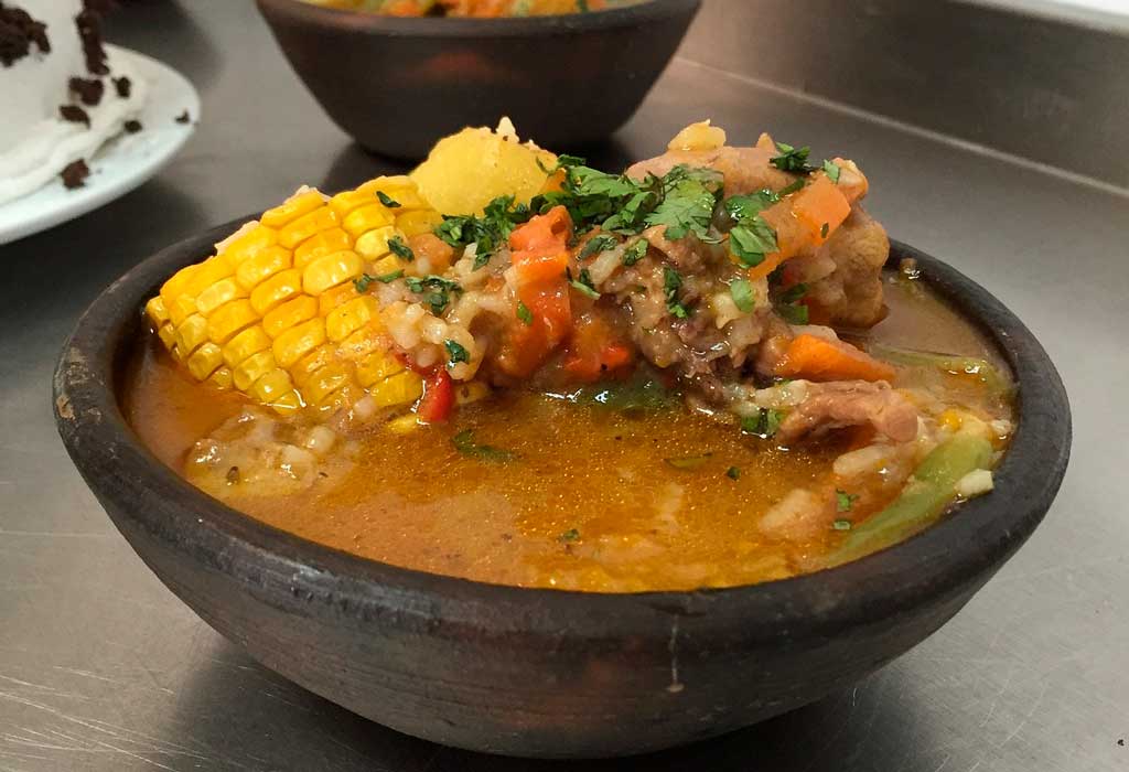 Pratos Típicos Do Chile - LIBRAIN