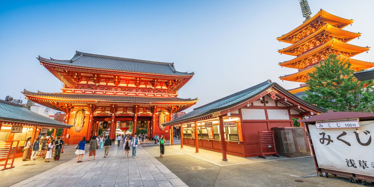 Explorando Tóquio: entre templos antigos e arranha-céus futuristas